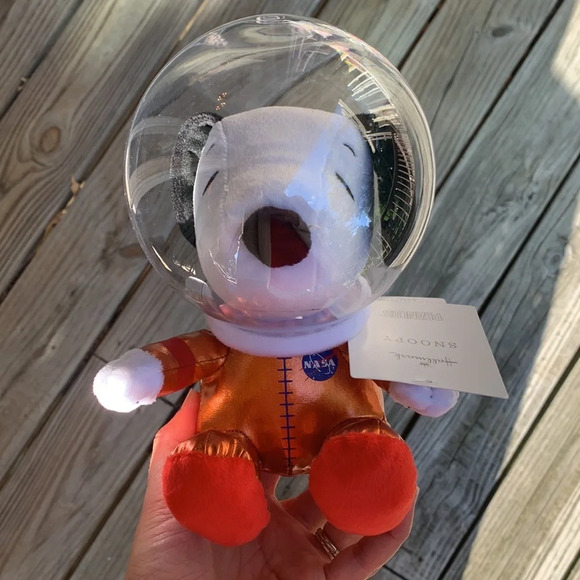 Hallmark | Toys | Hallmark Peanuts Snoopy In Space Nasa Astronaut ...